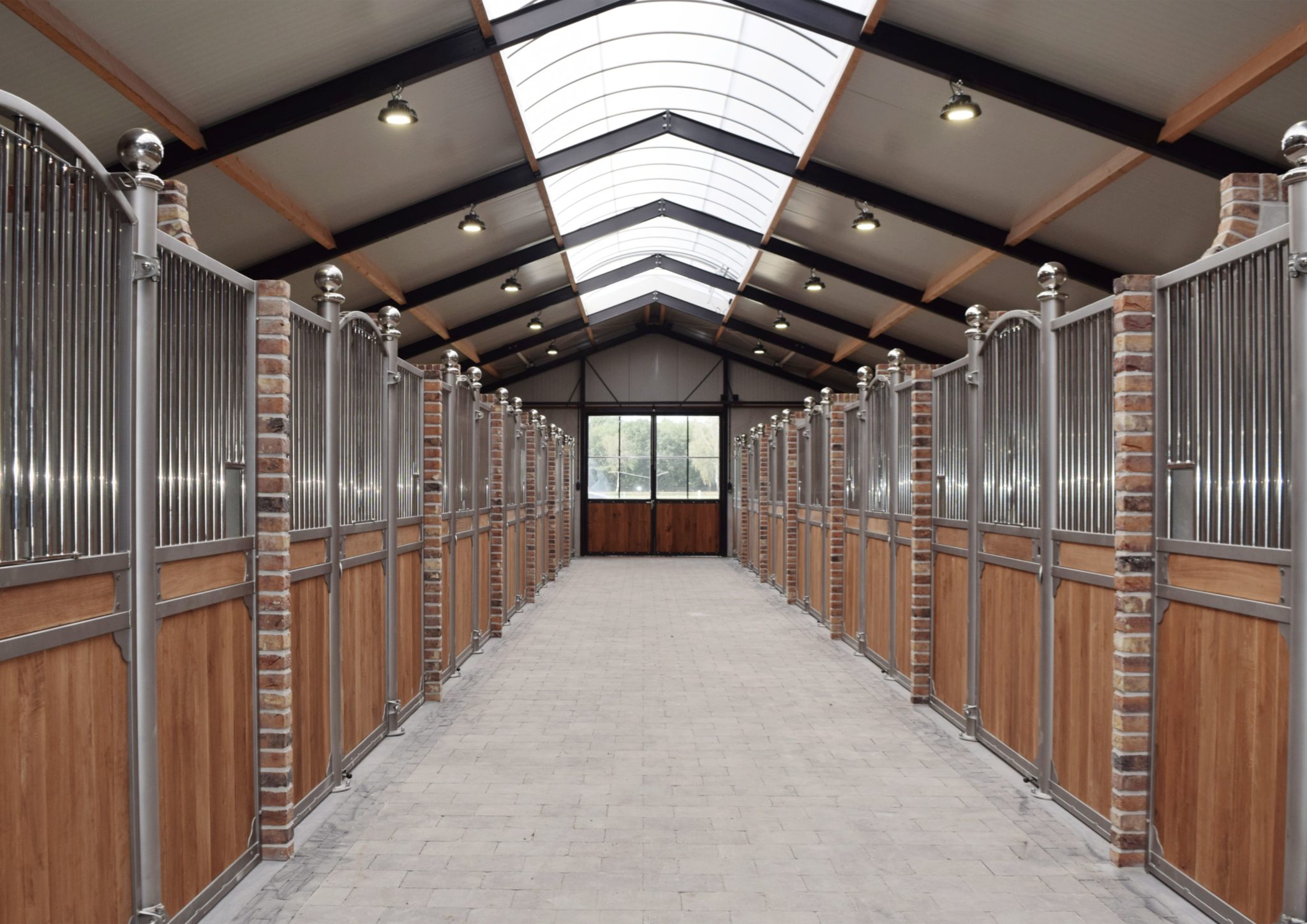 Bygga stall I Stallinredning av hög kvalitet I City Boxen